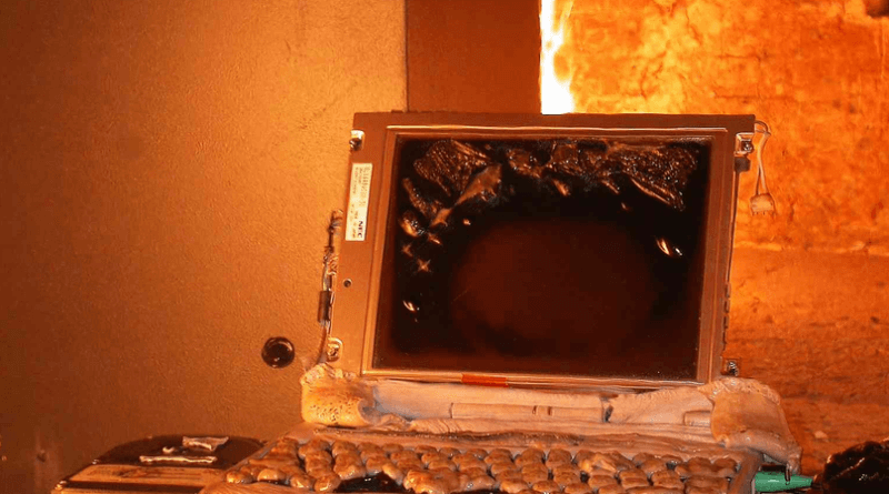 13 Ways To Prevent Laptop From Overheating | Them Review